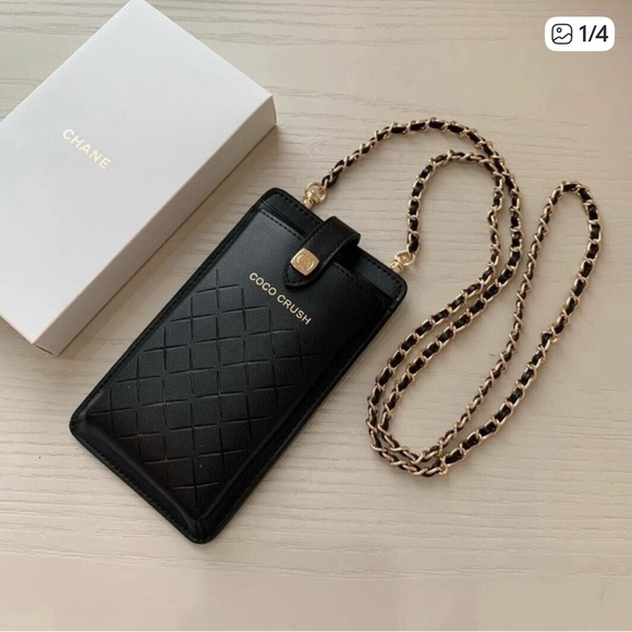 CHANEL | Accessories | Chanel Coco Crush Novelty Black Quilted ...